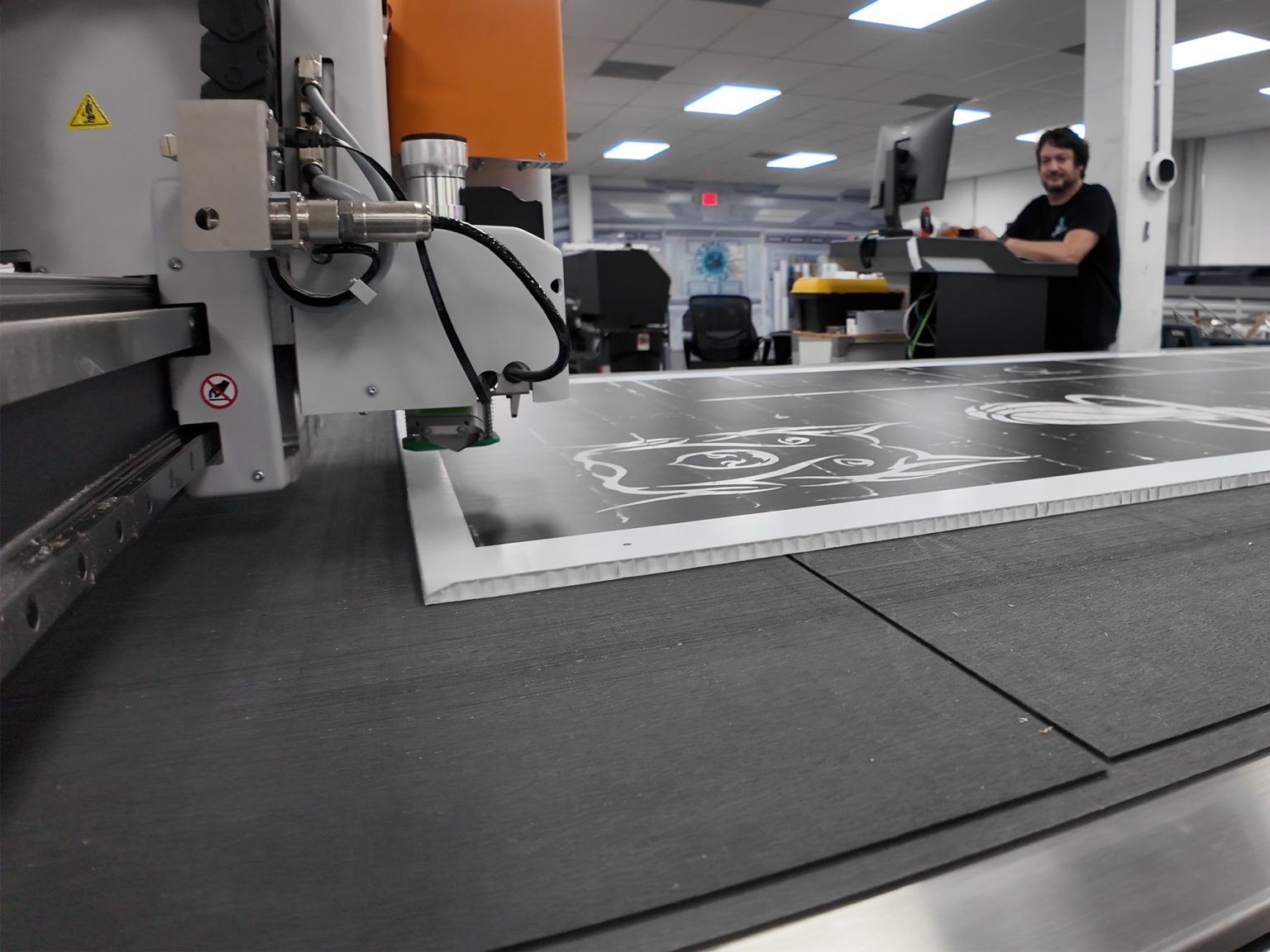 Professional Print Shop Services | Graphic Arts 305
