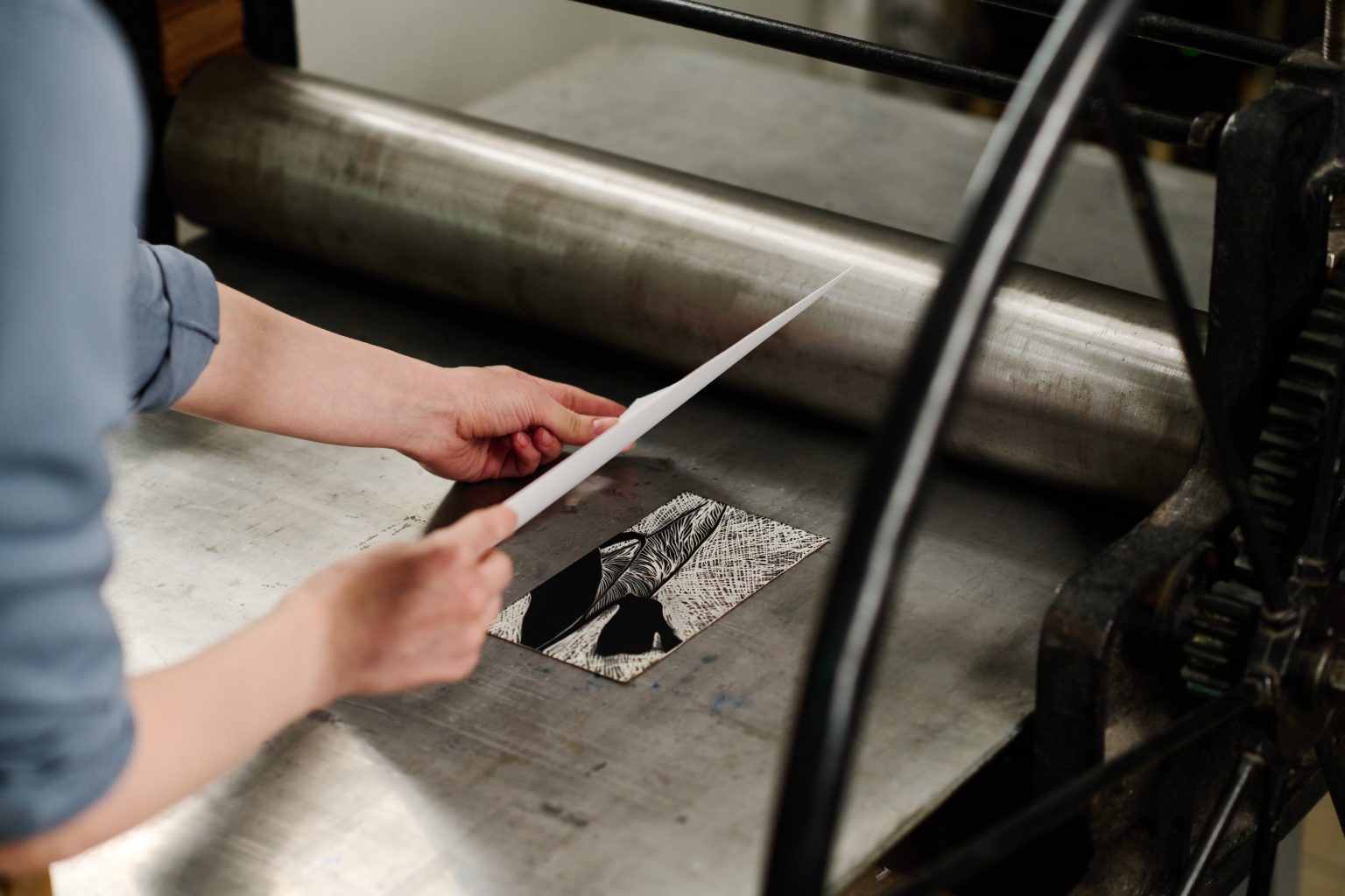 Who Invented the Printing Press? Discover Gutenberg's Revolutionary ...